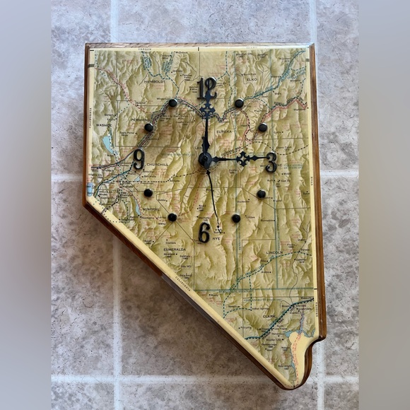 Wall Decor | State Of Nevada Clock Map And Wall Hanging Euc | Poshmark